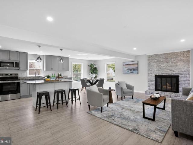 225 Nichols Manor Drive
