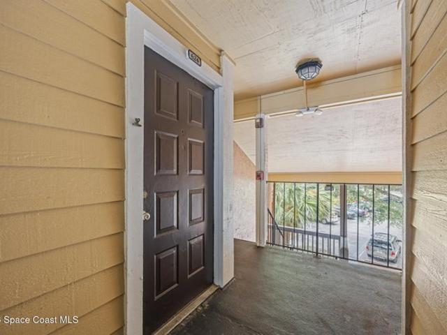 225 S Tropical Trl Apt 624, Merritt Island, FL 32952