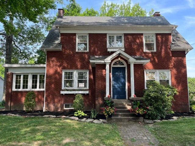 225 S Richland St, Olney, IL 62450