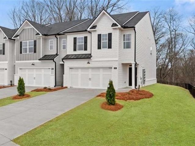 225 Sound Cir, Stockbridge, GA 30281