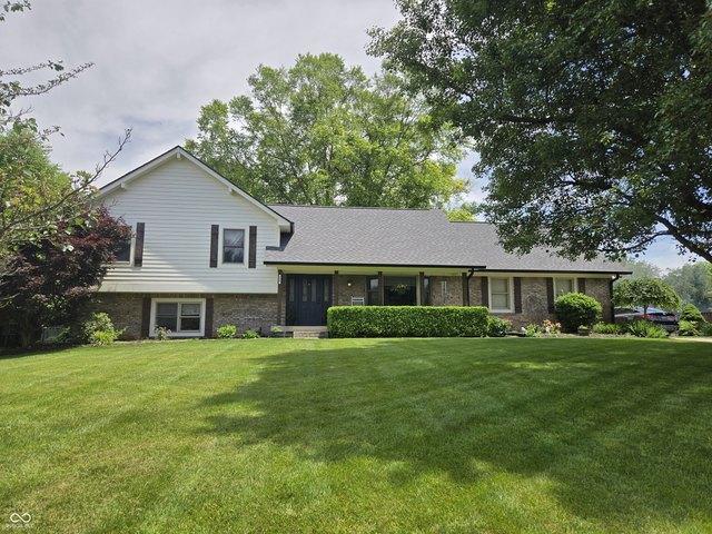 225 Southwind Way, Greenwood, IN 46142