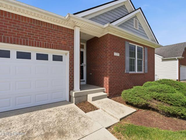 225 Saint Regis Dr