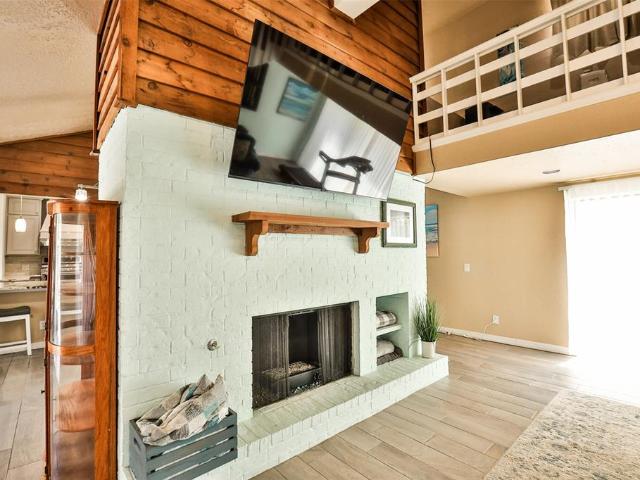 225 SE 28th Street