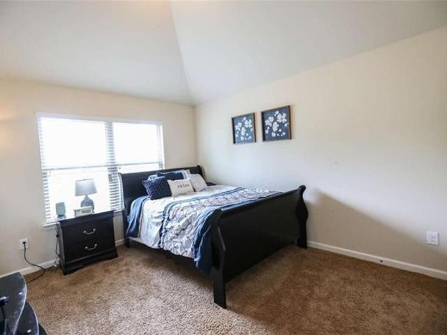 225 Silver Ridge Rd, Covington, GA 30016