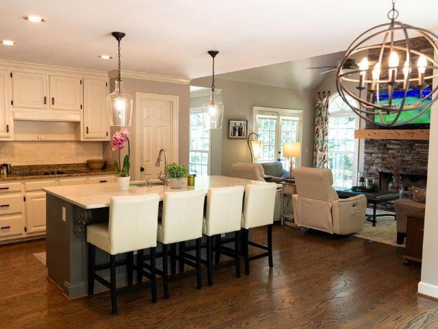 225 Skidaway Court