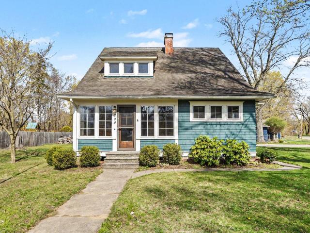 225 Sutherland Avenue, Watervliet, MI 49098 | Compass