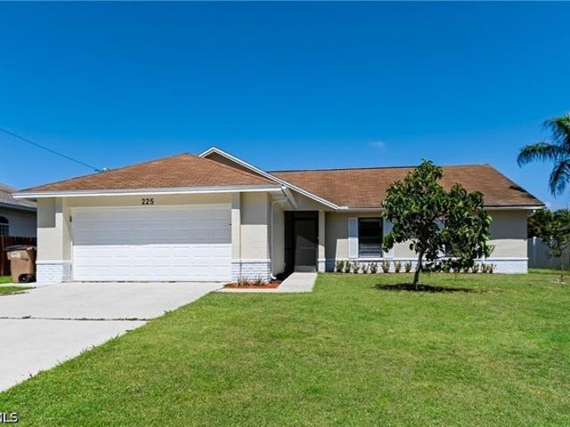 225 SW 37th St, Cape Coral, FL 33914