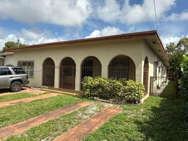 225 SW 48th Ct, Miami, FL 33134
