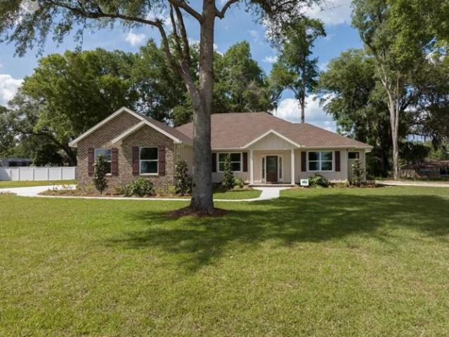 225 SW Pinehurst Dr, Lake City, FL 32024