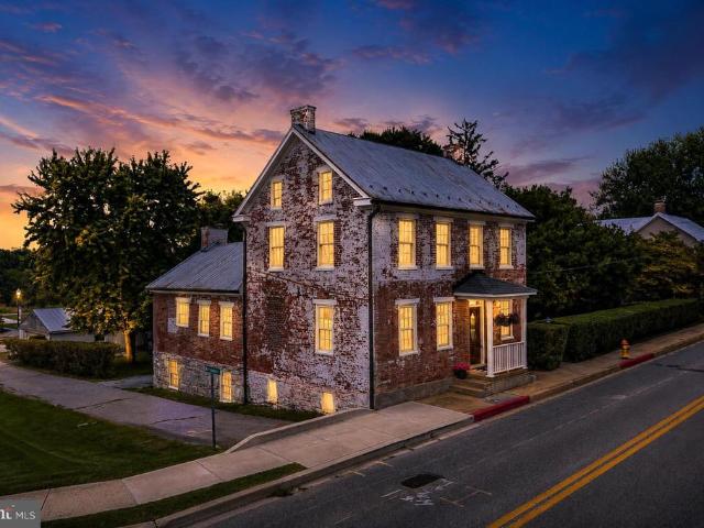 225 Potomac Street