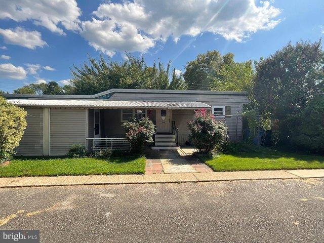 225 Park Rd, Sicklerville, NJ 08081
