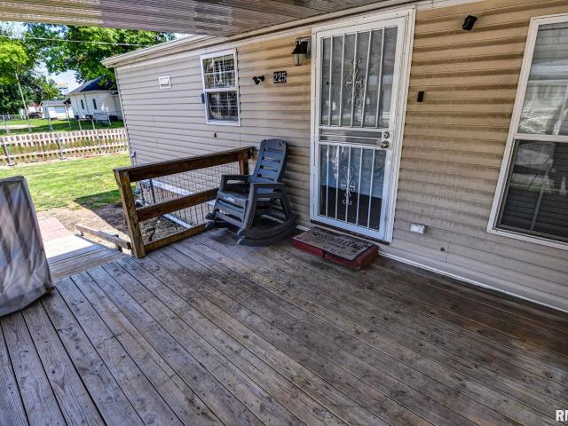 225 Parker St, Bulpitt, IL 62517 | MLS #CA1044