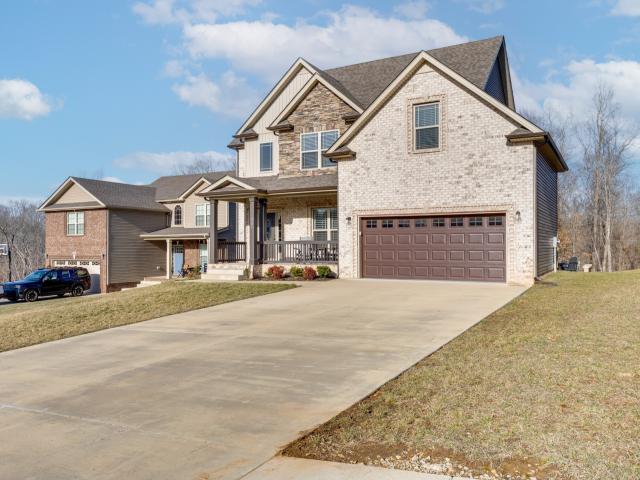 225 Penelope Ln