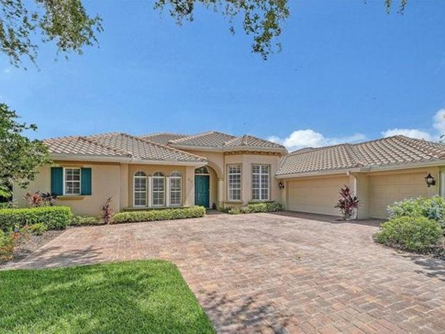 225 Pesaro Dr, North Venice, FL 34275