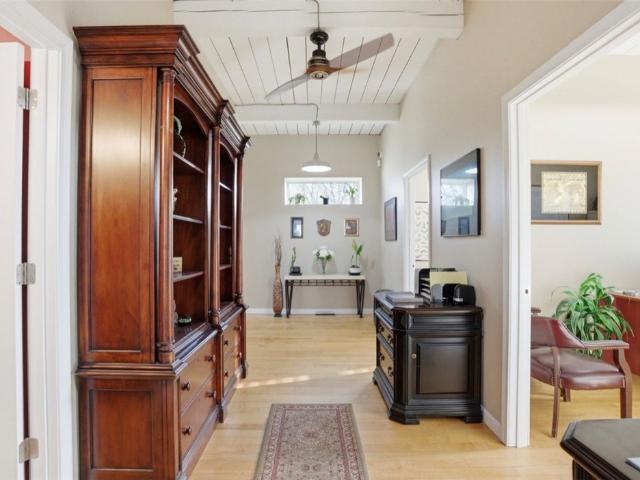 225 Putnam Pike