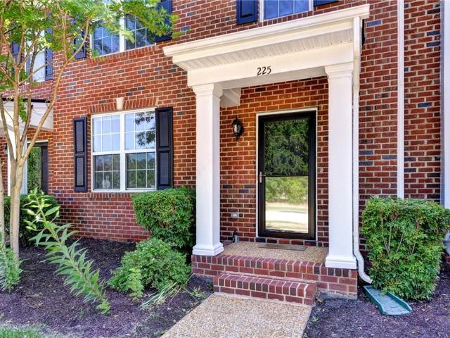 225 Quarterpath RD