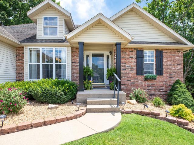 225 Rosewood Lane