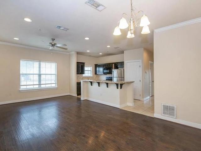 225 Ramsay St, San Marcos, TX 78666
