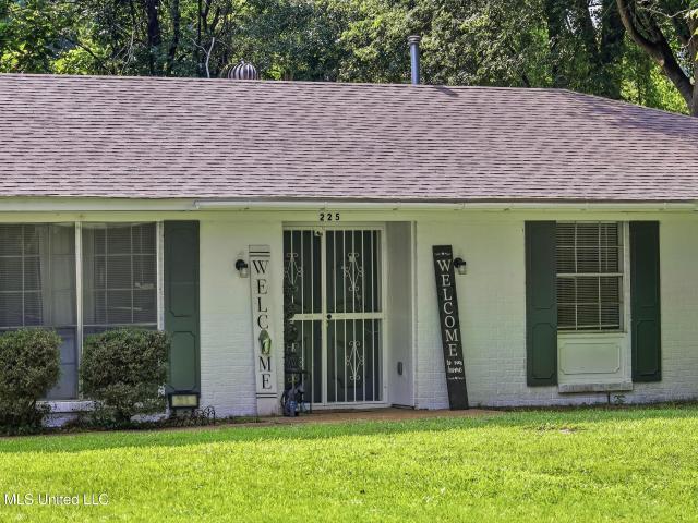 225 Rebecca Drive