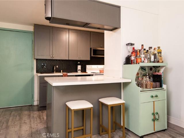 225 W 6th St, Unit 405, Long Beach, CA 90802 | MLS #DW26072