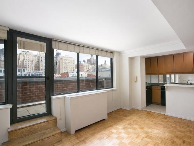 225 W 83rd Street 7Y