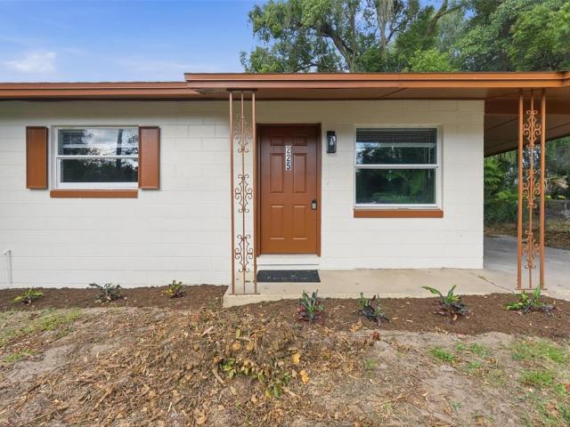 225 W Volusia Ave, DeLand, FL 32720 | MLS #V4946 | Compass