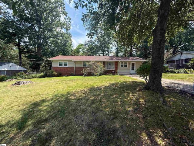 225 W Castle Drive