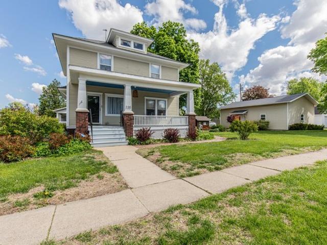225 W Central Ave, Princeton, IL 61356