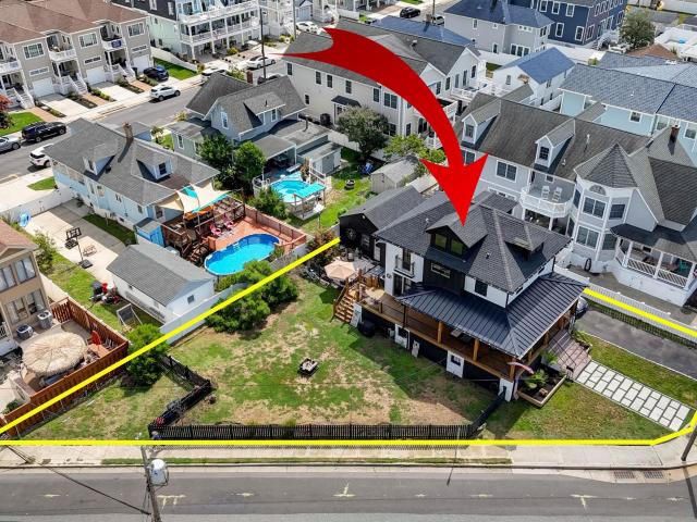 225 W Lavender Road