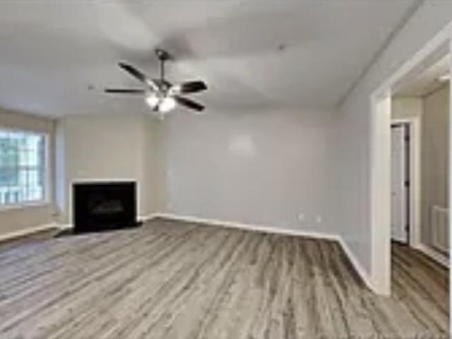 225 Waterdown Dr Apt 11, Fayetteville, NC 28314