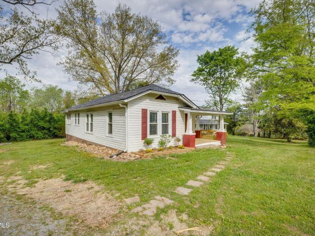 225 Washington College Station