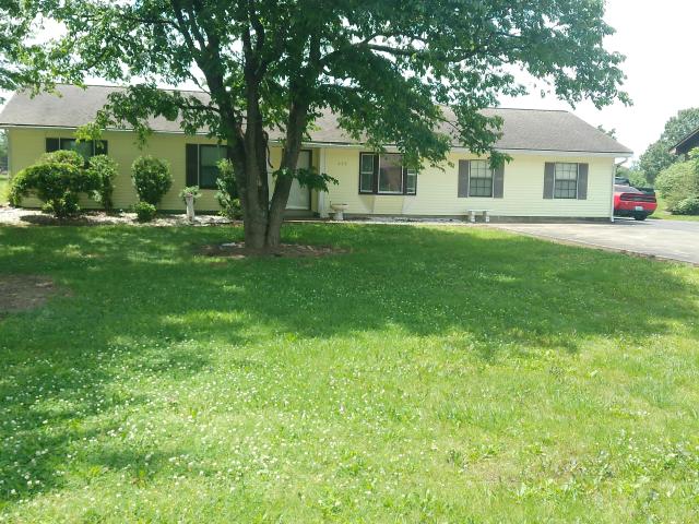 225 Wilton Circle