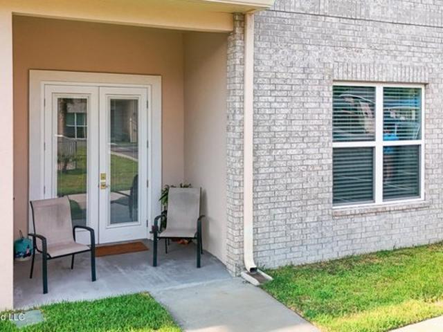 225 Winter Gdn Dr, Long Beach, MS 39560