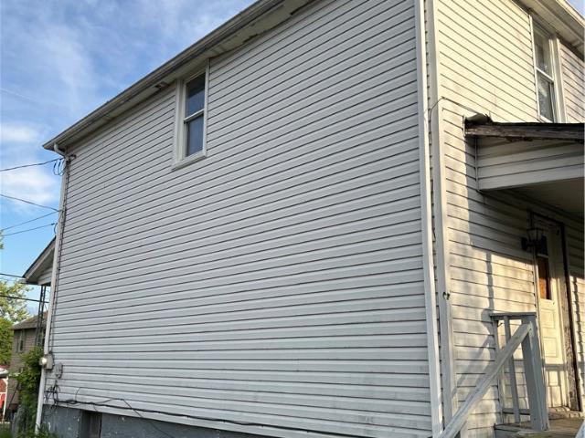 225 Wykes St
