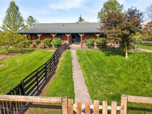 225 Township Road 581