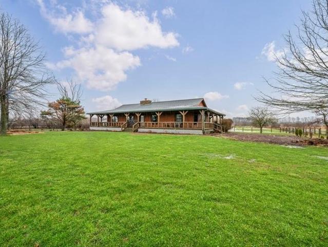 225 Township Road 581, Sullivan, OH 44880