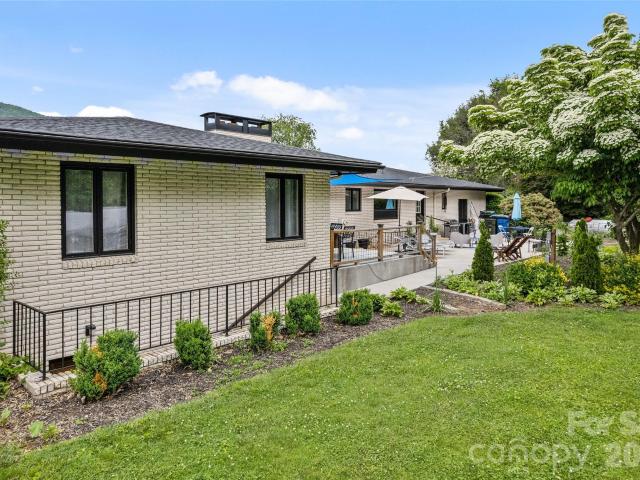 225 Valley View Terrace