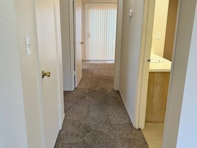 2264 N Marks Ave, Fresno, CA 93722