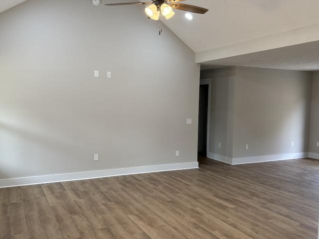 2264 Collier Road