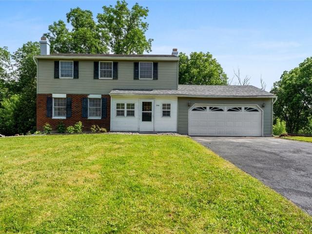2264 Connell