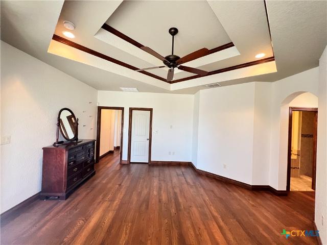 2264 Granada Hills