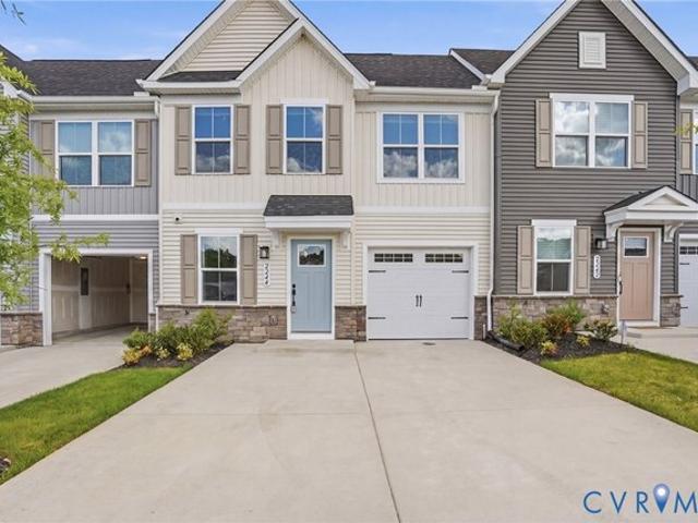 2264 Palm Ct, Sandston, VA 23150
