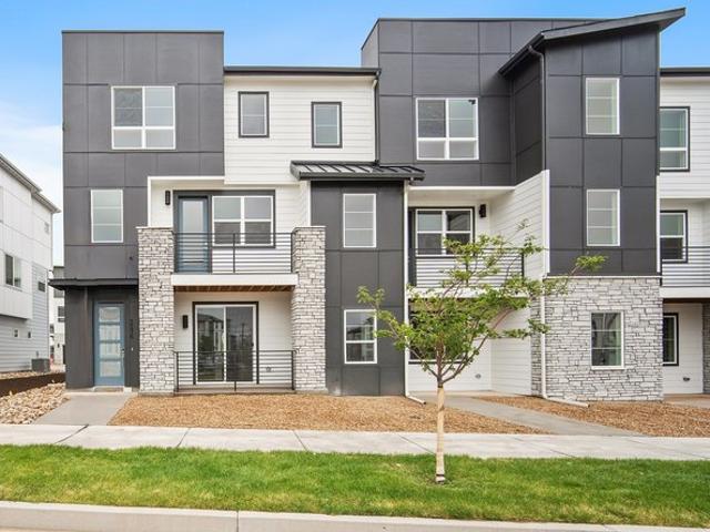2264 Peridot Loop Hts, Colorado Springs, CO 80908