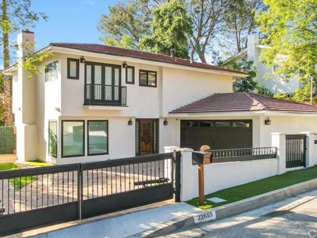 22655 Cavalier St, Woodland Hills, CA 91364