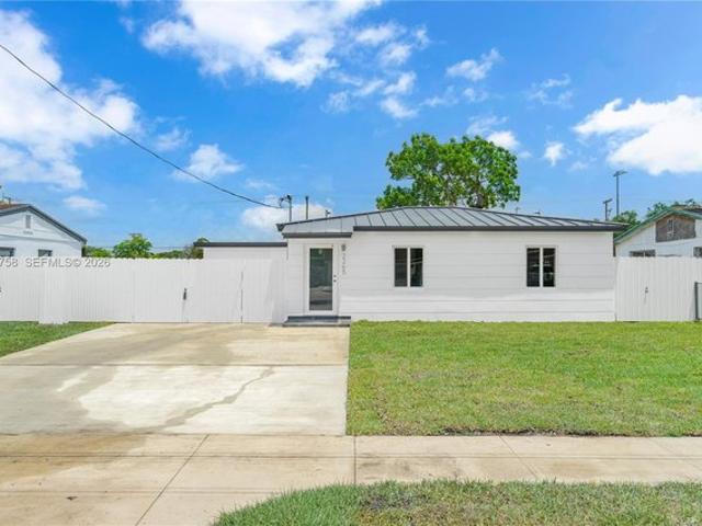 2265 NW 155th St, Miami Gardens, FL 33054