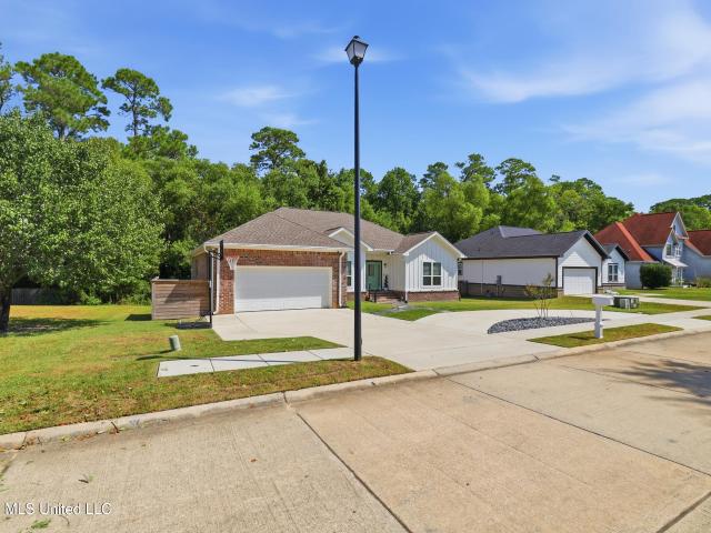 2265 Club Moss Circle