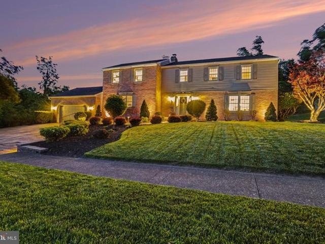 2265 Forest Hills Dr, Harrisburg, PA 17112