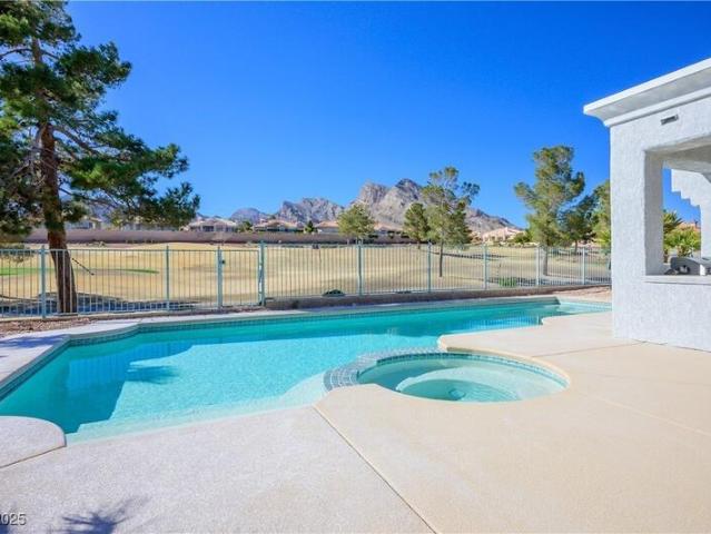 2265 Lauren Drive, Las Vegas, NV 89134