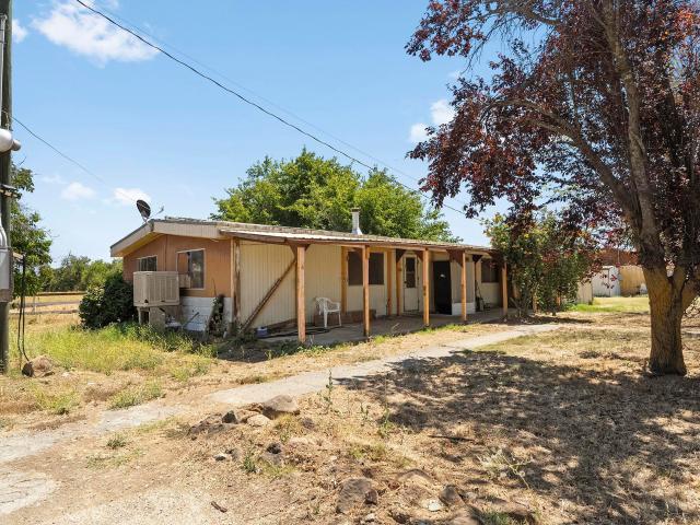 22669 Hermosa Avenue