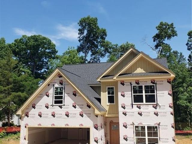 2266 Belmont Cir SE, Smyrna, GA 30080